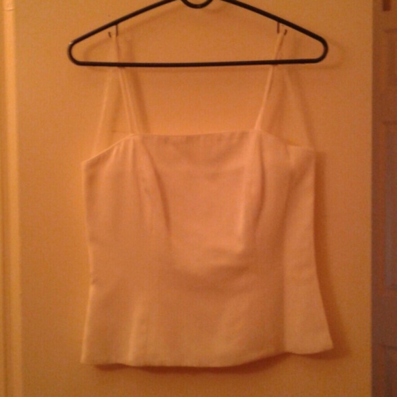 Tops | Sale White Fitted Top Zipper Back | Poshmark